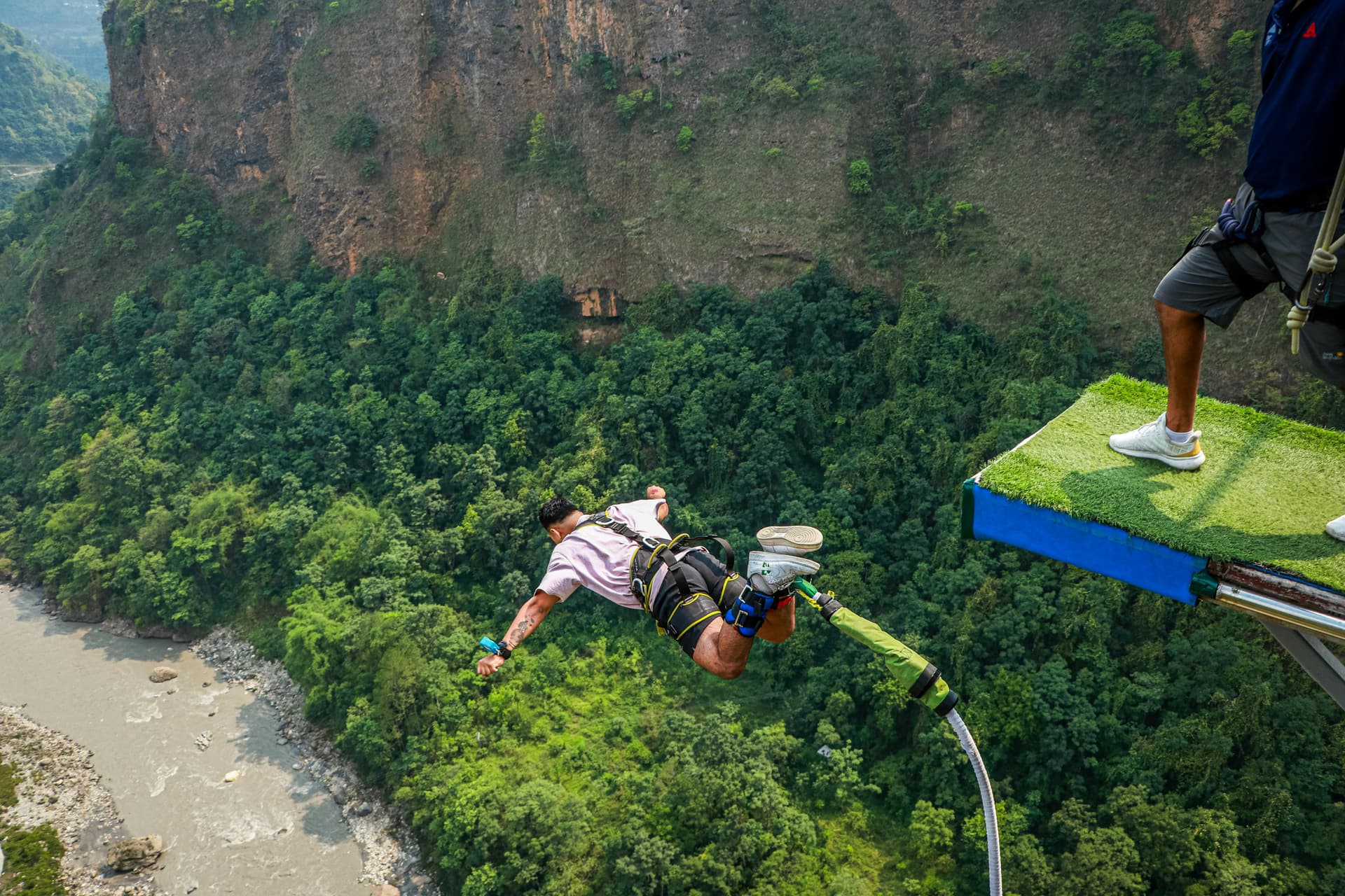 Bungee Jumping in Rishikesh India India | Book My Bungee | #1 Bungee ...